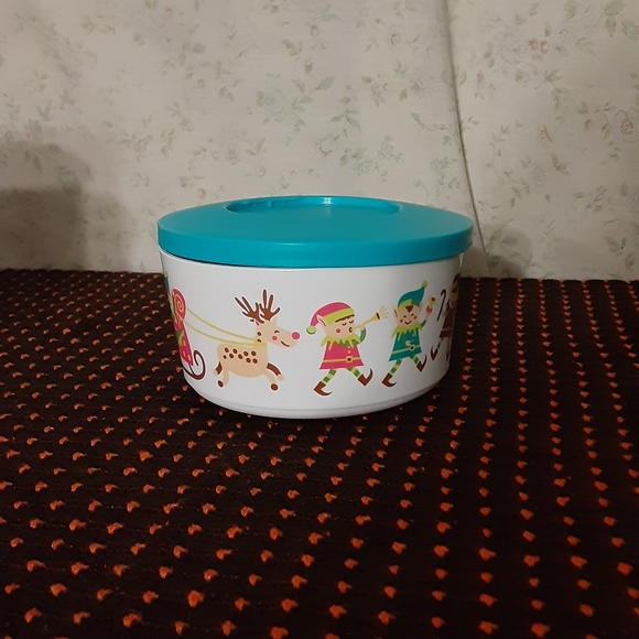 Tupperware | Kitchen | Tupperware Magical Christmas Canisters | Poshmark